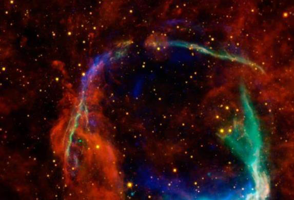 太阳老去会怎样？NGC 5307剧透结局，地球50亿年后去哪