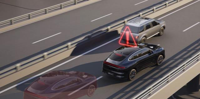 这纯电续航！新款智己LS6：增程版纯电续航370km和450km