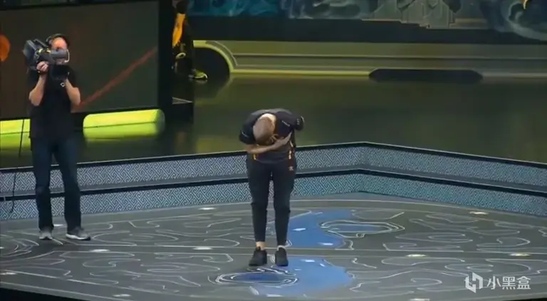 1557，上单小虎，今夕何年？回忆LPL在国际赛上的16个名场面