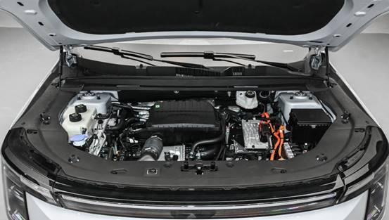 捷途山海L7 PLUS预售13.99万起，家用SUV选它还是长安启源Q07？