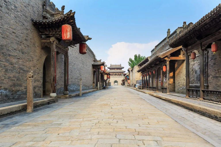 离太原仅21分钟车程，这座1400多年的古城里，藏有全球最美100处古建之一