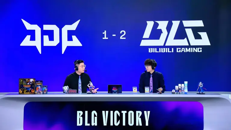 Scout被打成1-8！JDG败给BLG官博炸了，粉丝怒斥：中路不想玩就滚