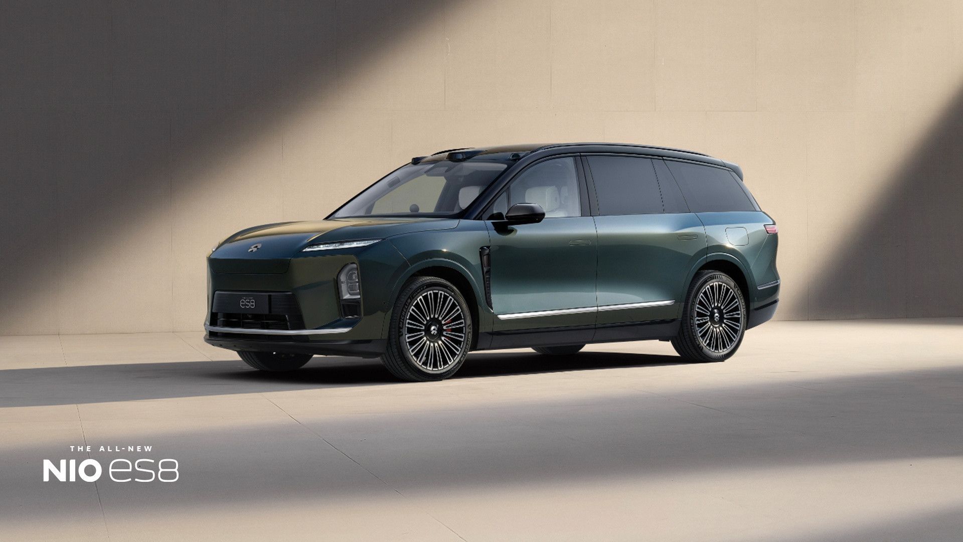 蔚来全新ES8上市 全域900V架构 零百3秒级 41.68万起