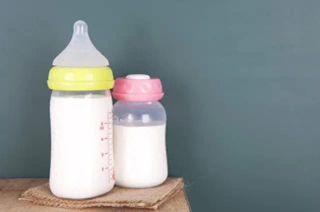 母乳喂养，到底有多牛？