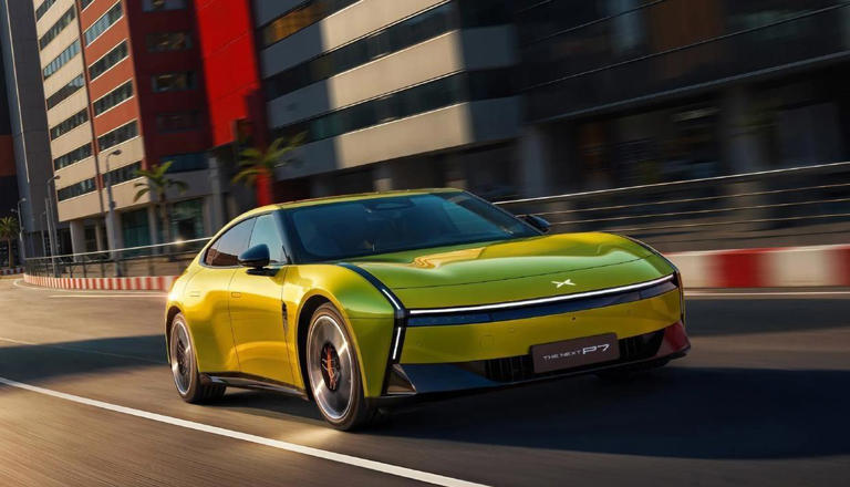 大订单过万，全新小鹏P7造型是亮点，能复制小米SU7的成功？