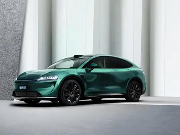 智界新款R7/S7预售25.8万起：ADS 4+双零重力座椅升级