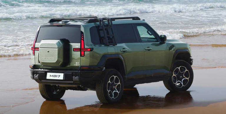 越野最智能？华为ADS4.0上车，猛士M817 31.99万起售！