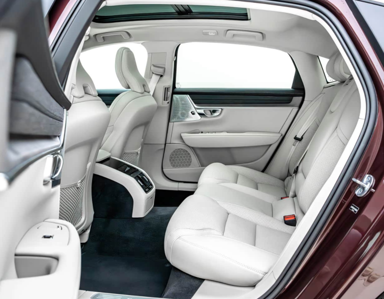 “BBA” 之外另一个选择？优惠 10 万的沃尔沃 S90 能不能入手？