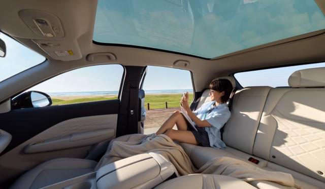 A0级市场新标杆，极狐T1预售6.88万起