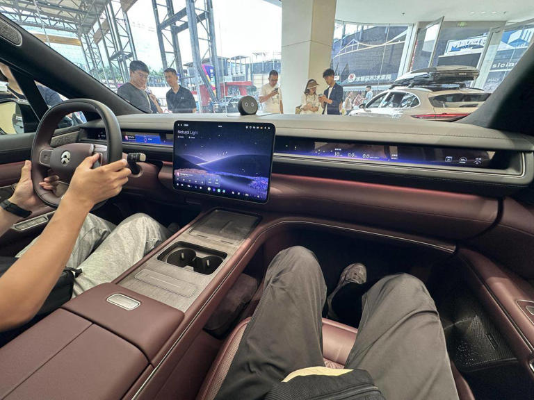 差价10万！值不值得从乐道L90升级成蔚来ES8？