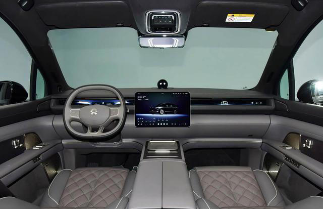 预售价相差6万多 蔚来ES8和极氪9X怎么选？