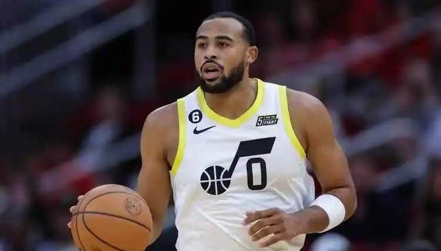 当初被湖人视作比卡鲁索还出色！才24岁，现在就去海外联赛打球了