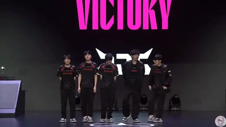 LPL：LGD被JDG零封淘汰出局！季后赛首轮对决公布