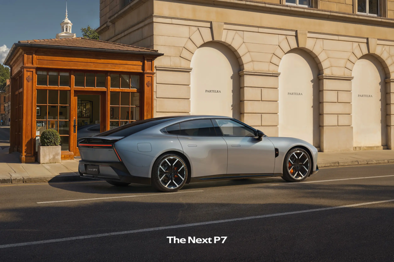 标配空悬、5C超充电池，续航最高820km：小鹏P7 21.98万起售