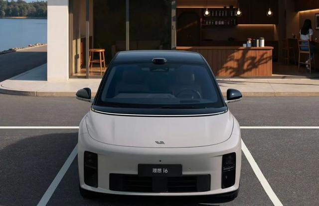 全新纯电SUV理想i6，5C快充+四驱