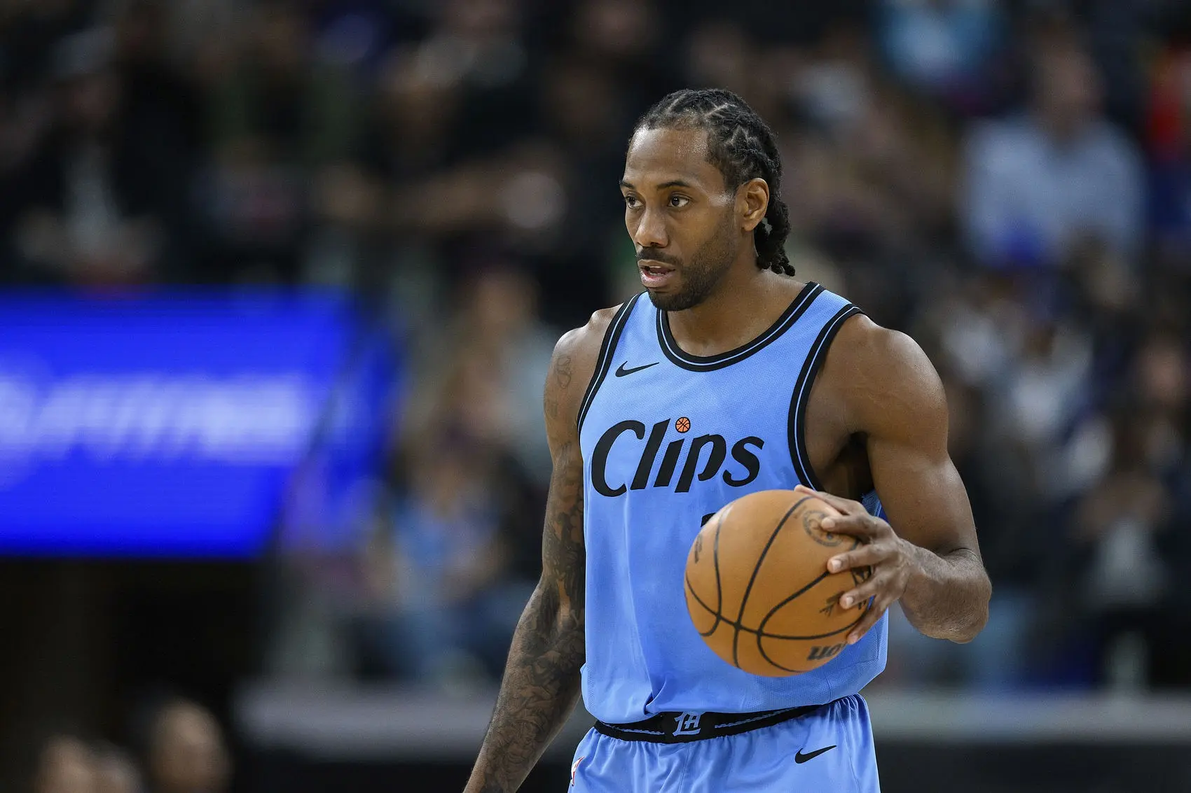 签2800万阴阳合同？小卡总薪资超3.257亿 和快船合同剩2年1.003亿