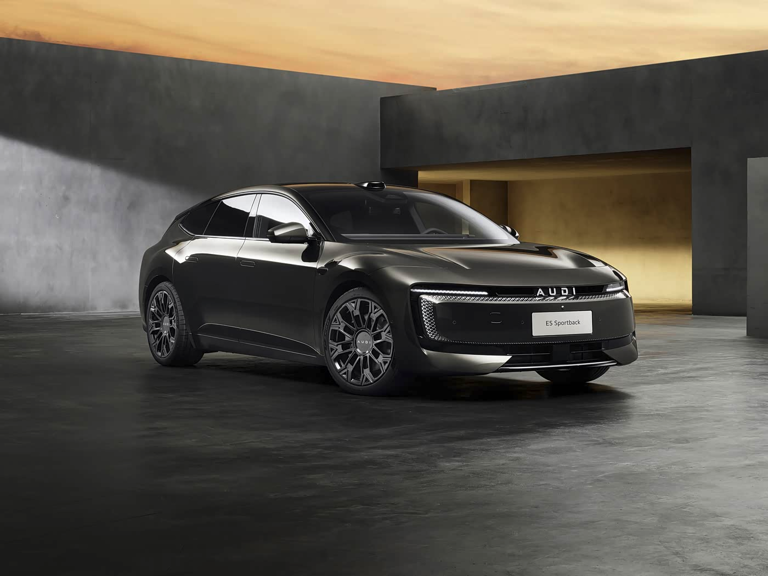 解读一台有争议的奥迪汽车：AUDI E5 Sportback比小米SU7如何？