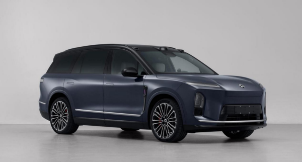 李斌剧透2026年蔚来新车计划：专注卖大车，EC7和ET7暂无改款