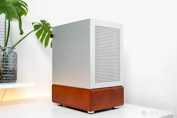 打造精致MATX主机，乔思伯T7装机分享