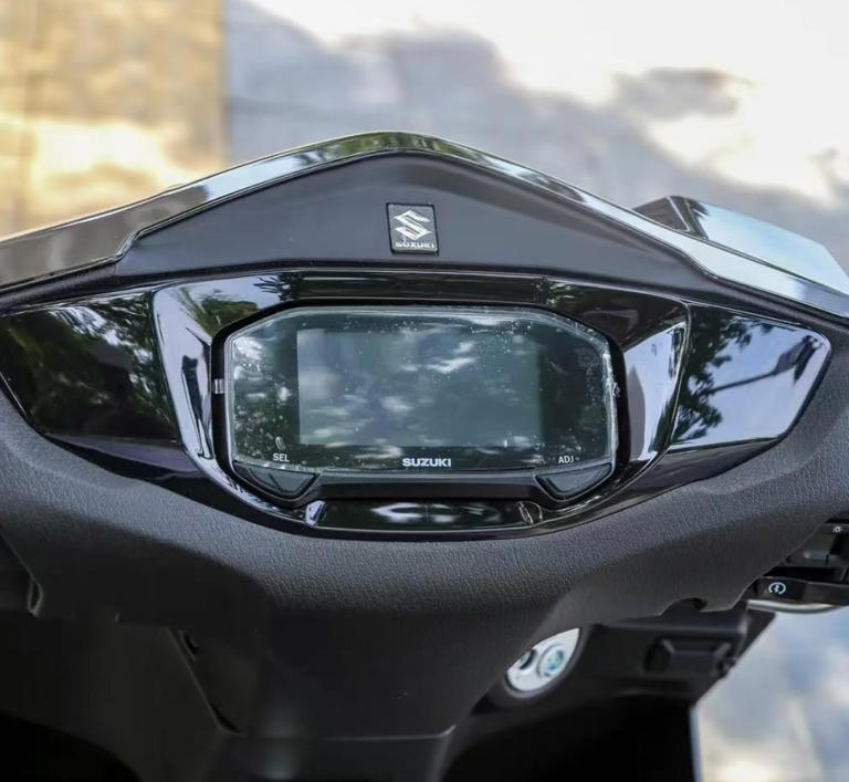 2025款铃木UY125上市，配置升级售价上涨