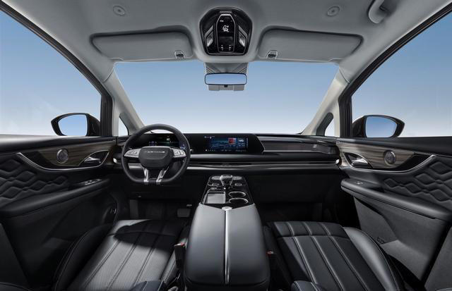 看过星海V9越享系列，别克GL8车主后悔了，直言买车买早了