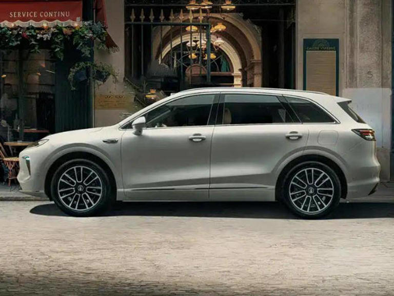 预售16.98万起！尚界H5开启预定，这价格，问界M5不好卖了？