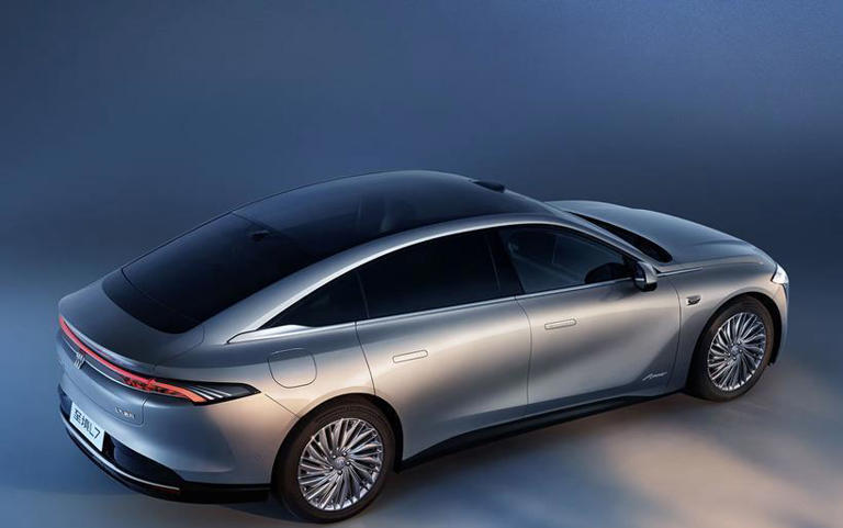 别克至境L7现身，3米轴距带激光雷达，搭增程系统，纯电续航302km