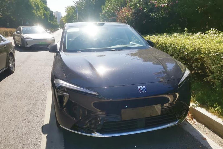 别克至境L7现身，3米轴距带激光雷达，搭增程系统，纯电续航302km