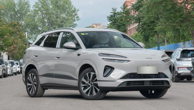 14.38万起售，定位中型SUV，海狮06EV怎么样