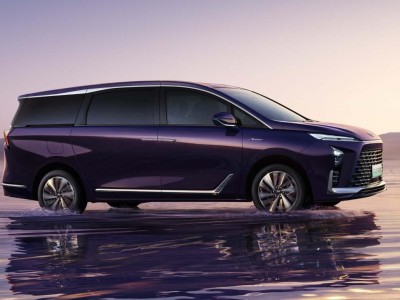 别克全新GL8陆尊豪华新能源MPV上市，售价区间33.99-39.99万元