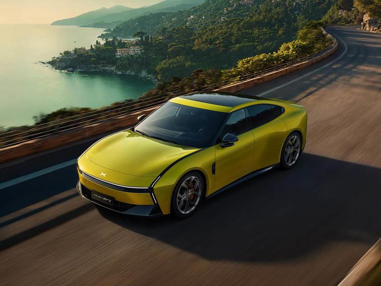 硬刚小米SU7？全新小鹏P7售价21.98万起，全系标配800V架构