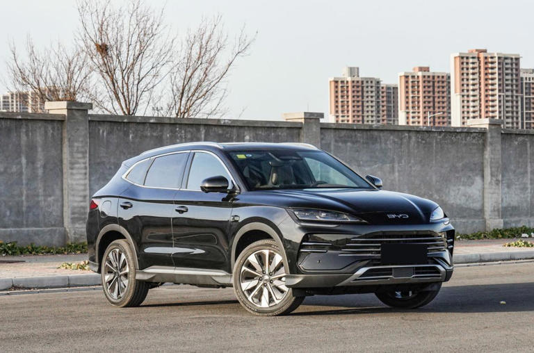 长安启源Q07 VS 宋PLUS DM-i，买“中型”还是“紧凑型”？