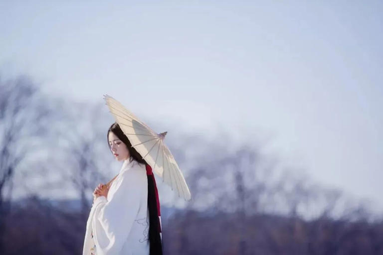 预售订单破48000台 新一代智己LS6亮相成都车展