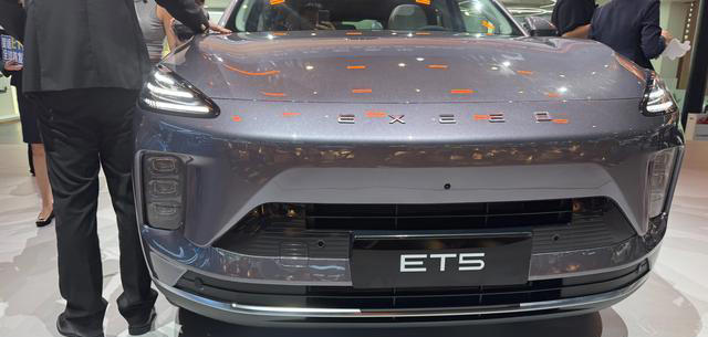 首搭地平线HSD及征程6P量产车型！星途星纪元ET5在成都车展亮相