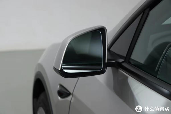 特斯拉Model YL：豪华与实用的完美结合？