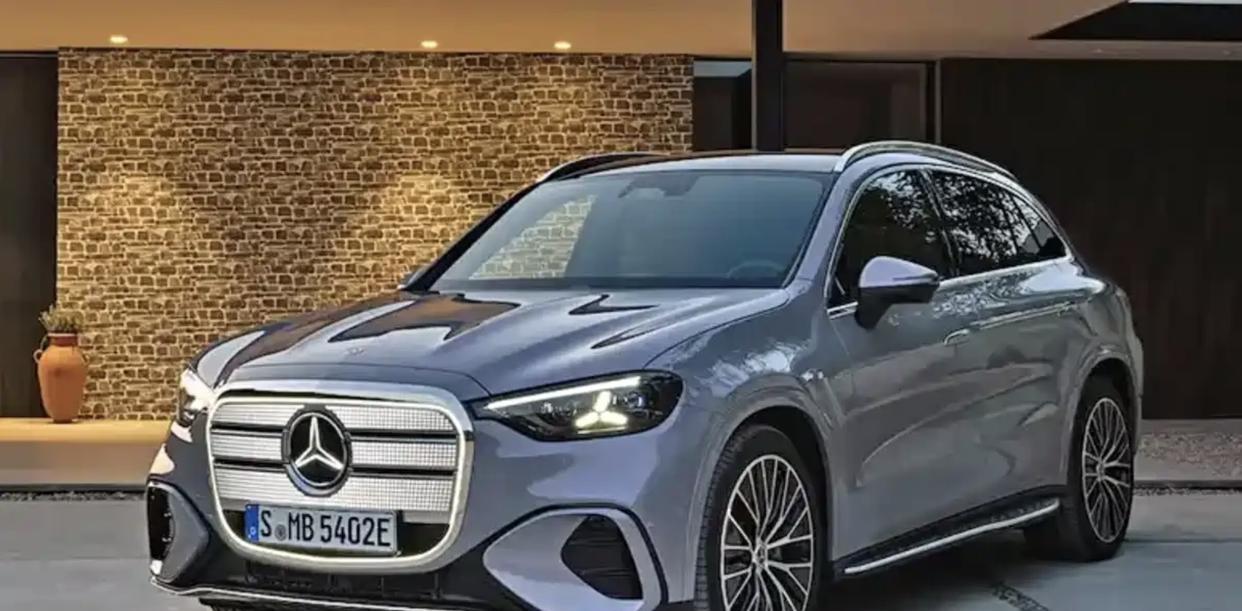 德系纯电中型SUV，800V平台，608马力、加速4s，10分钟补能260km