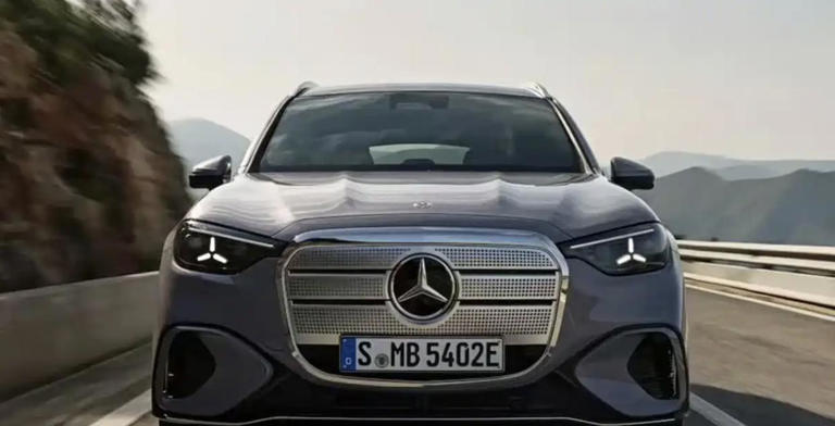 德系纯电中型SUV，800V平台，608马力、加速4s，10分钟补能260km