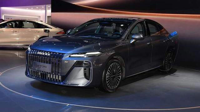 续航2050公里？荣威M7 DMH开启预售，才9.78万起