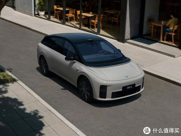 理想i6 实车曝光！定位中大型SUV，最高续航720公里