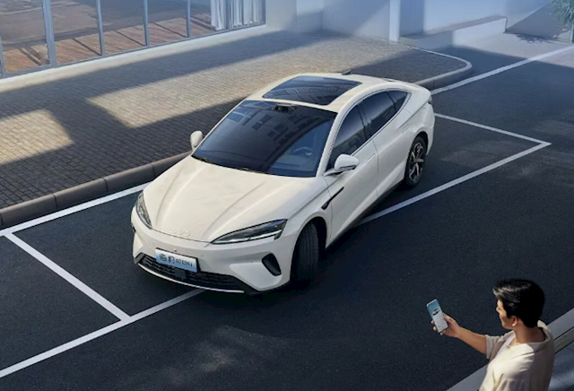 纯电续航翻倍！新款比亚迪海豹07DM-i上市：14.98万起