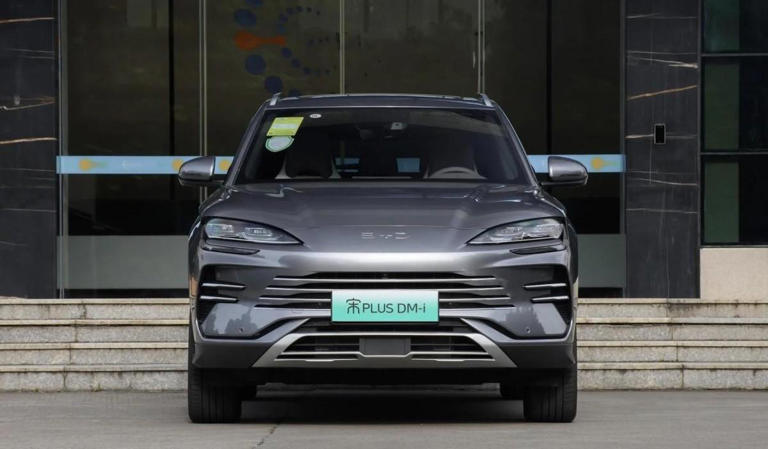 好口碑的宋PLUS DM-i与新热门长安启源Q07，选谁？