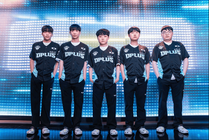 成功战胜BFX，明日DK将与T1争夺LCK最后一个全球总决赛名额