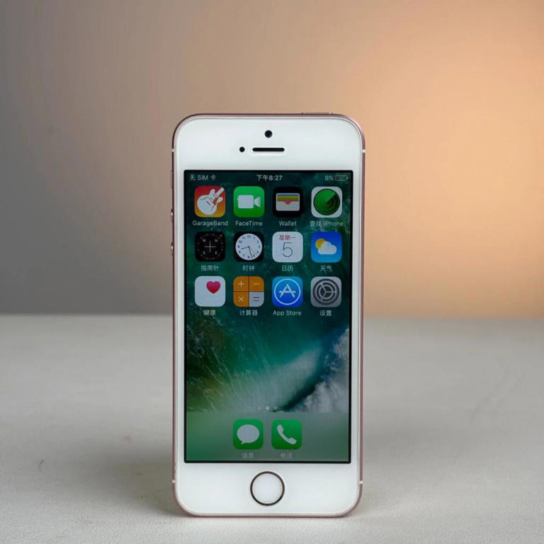 别花冤枉钱买 CCD ！百元 iPhone SE 一样复古，还能当备用机