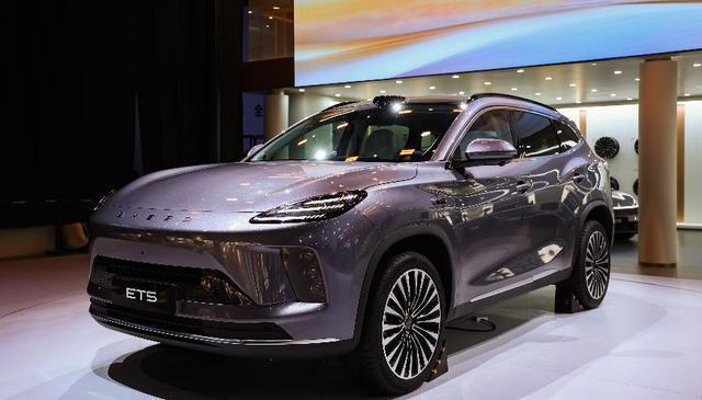 年轻家庭买SUV，看完星途ET5，这次你值得等到它！