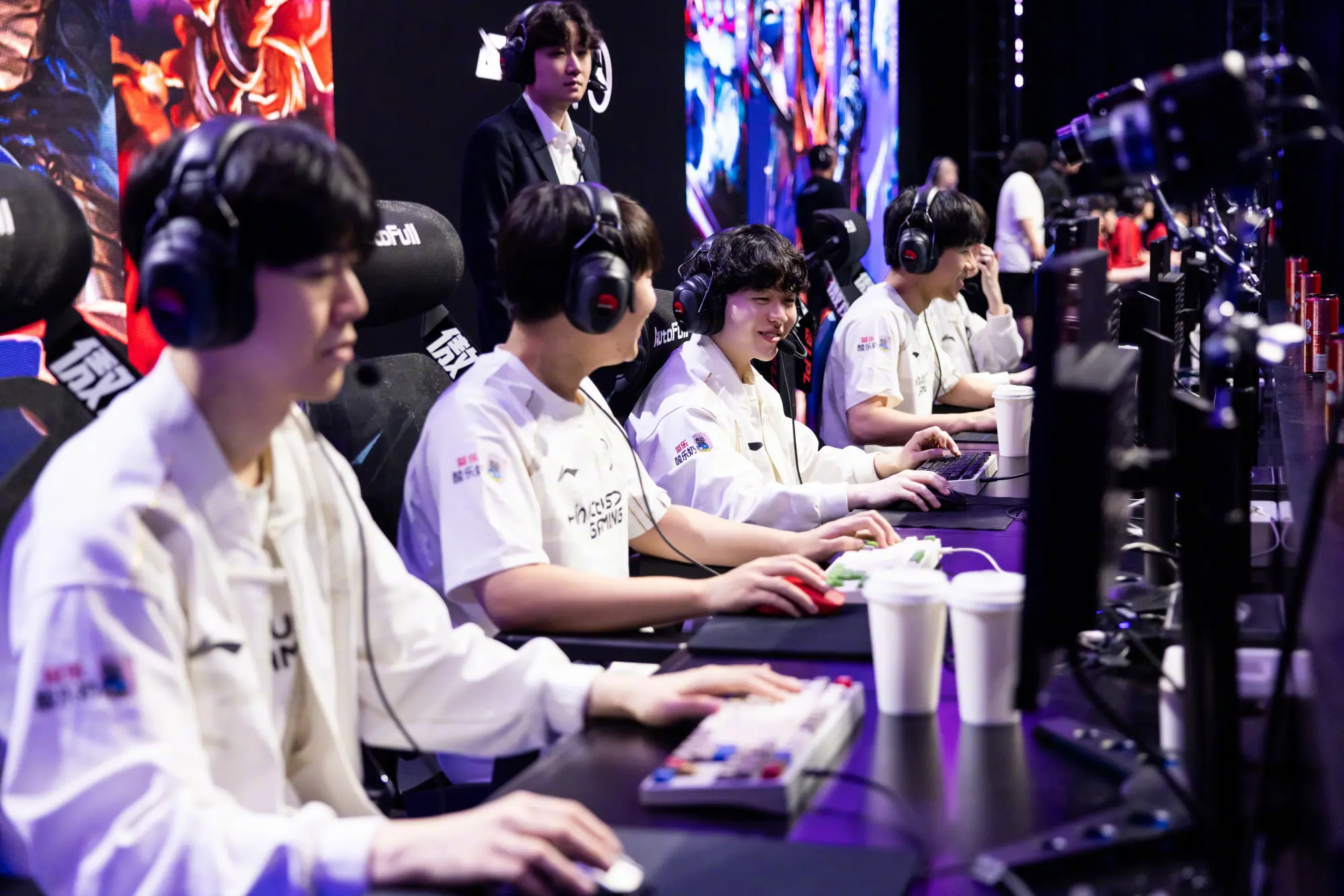 心疼GALA！IG不敌BLG后，官博炸了！Rookie和wei赛后承认：没打好