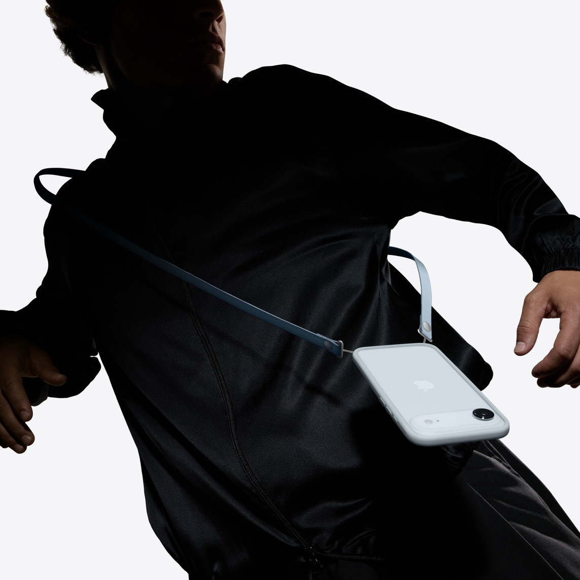 479元：苹果为 iPhone 17 系列等推斜挎挂绳，10 种颜色