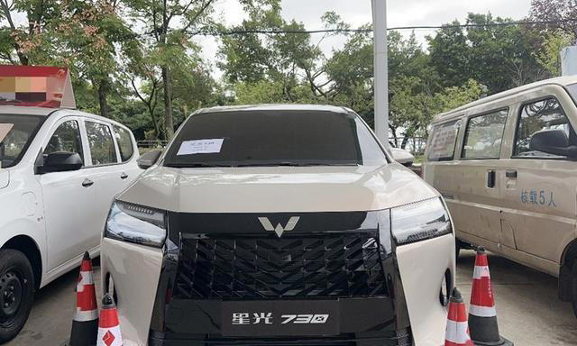 五菱全新银标MPV！五菱星光730再度露面，长4米91，三种动力可选