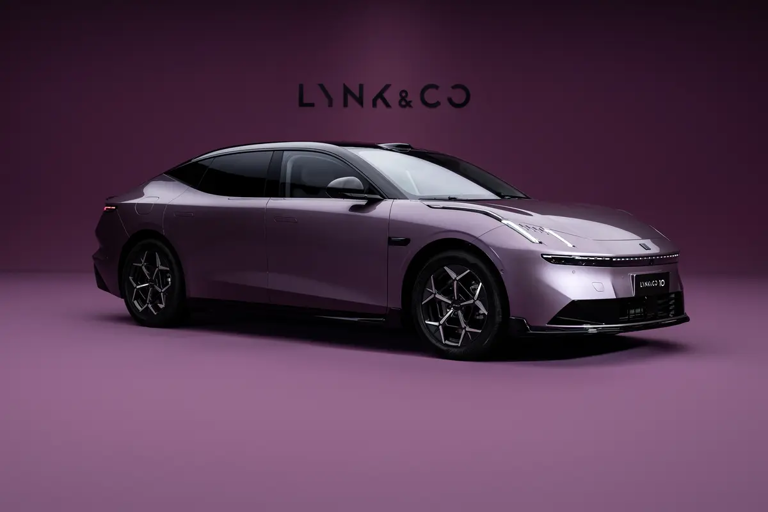 轴距超3米、全系标配四驱：领克10EM-P限时16.38万元起售