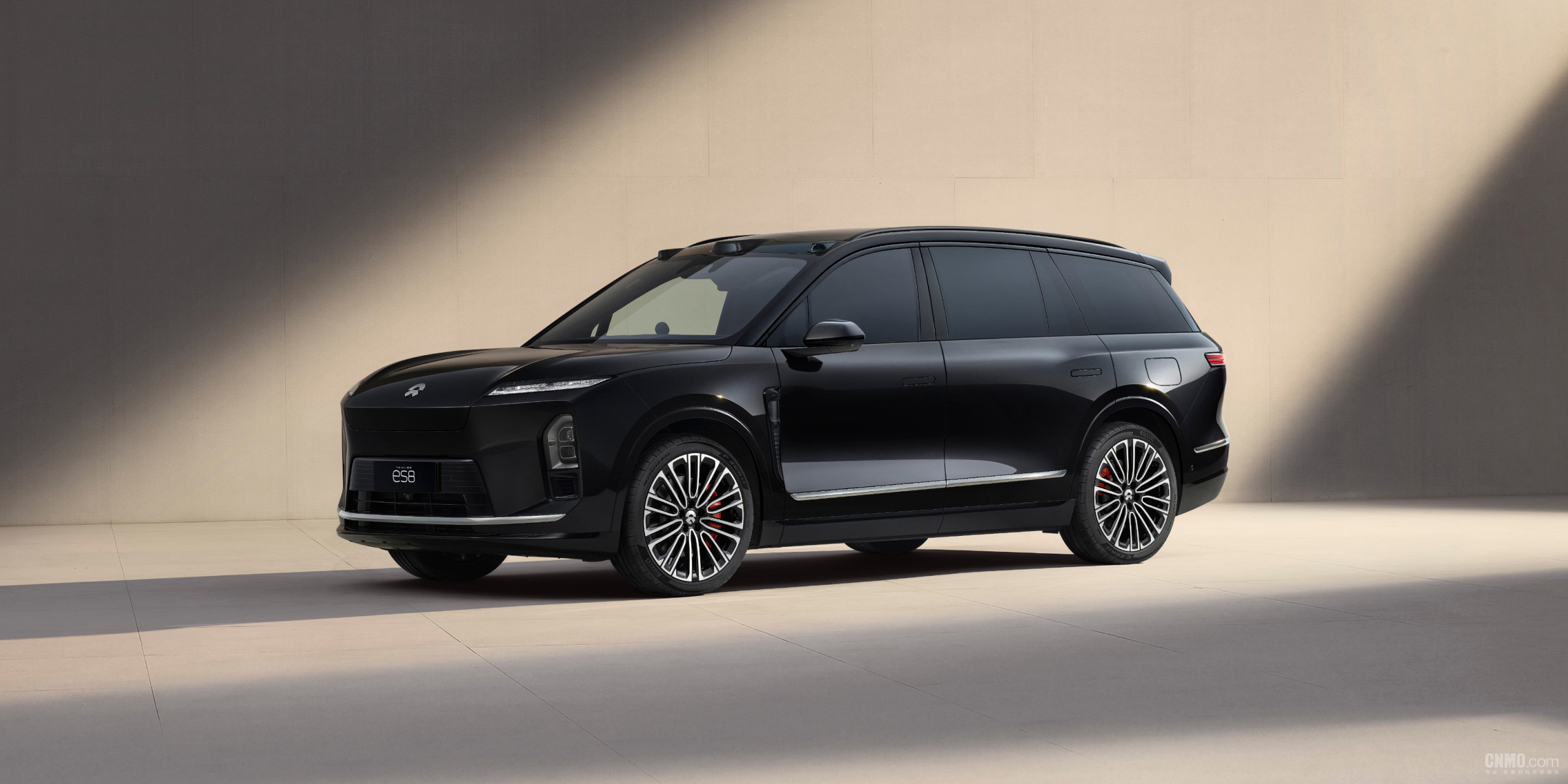 蔚来ES8上市36小时一线销售快报：问界M8为主要竞品