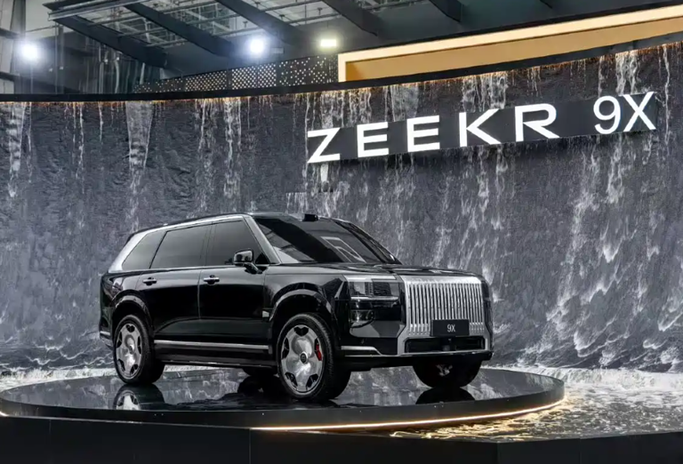 极氪9X置换价售45.59万起！网友：问界M9有压力了